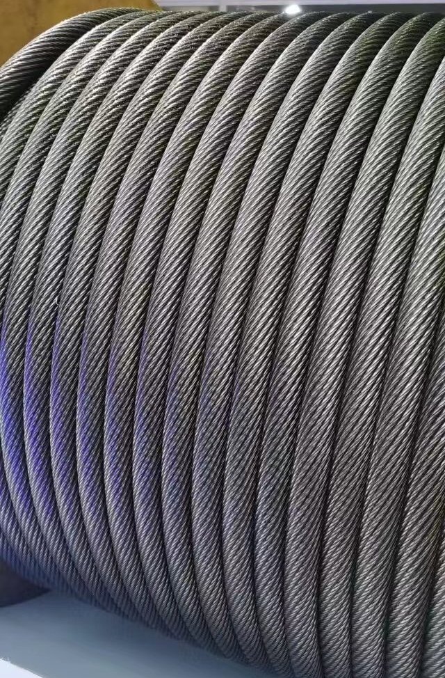 What is a non-rotating wire rope? - Aulone | High performance wire rope ...